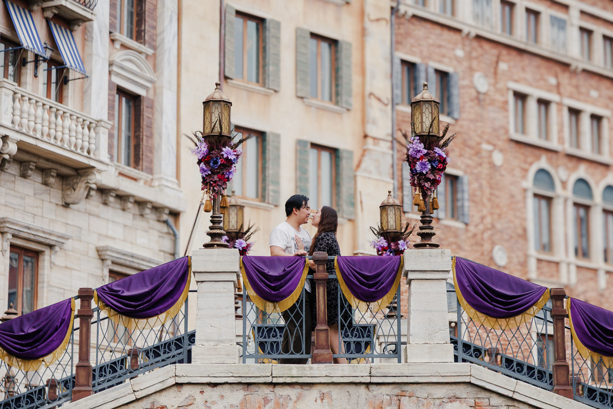 Tokyo DisneySea Surprise Proposal | Tokyo proposal Photographer