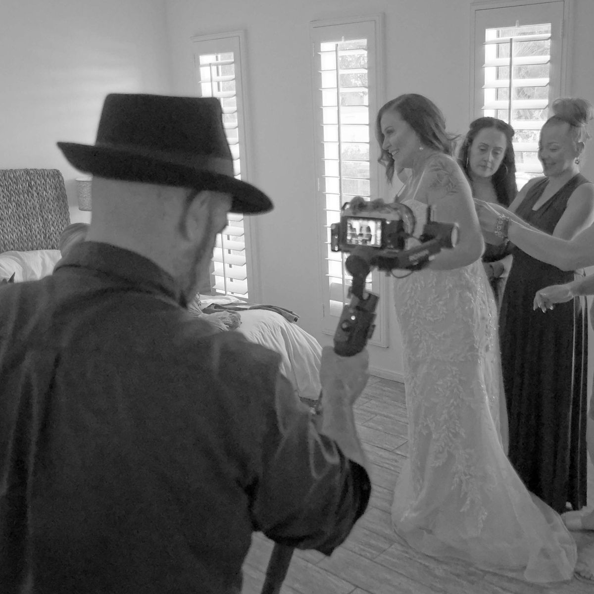 How to Choose the Right Photographer for Your Event | Tips & Guide